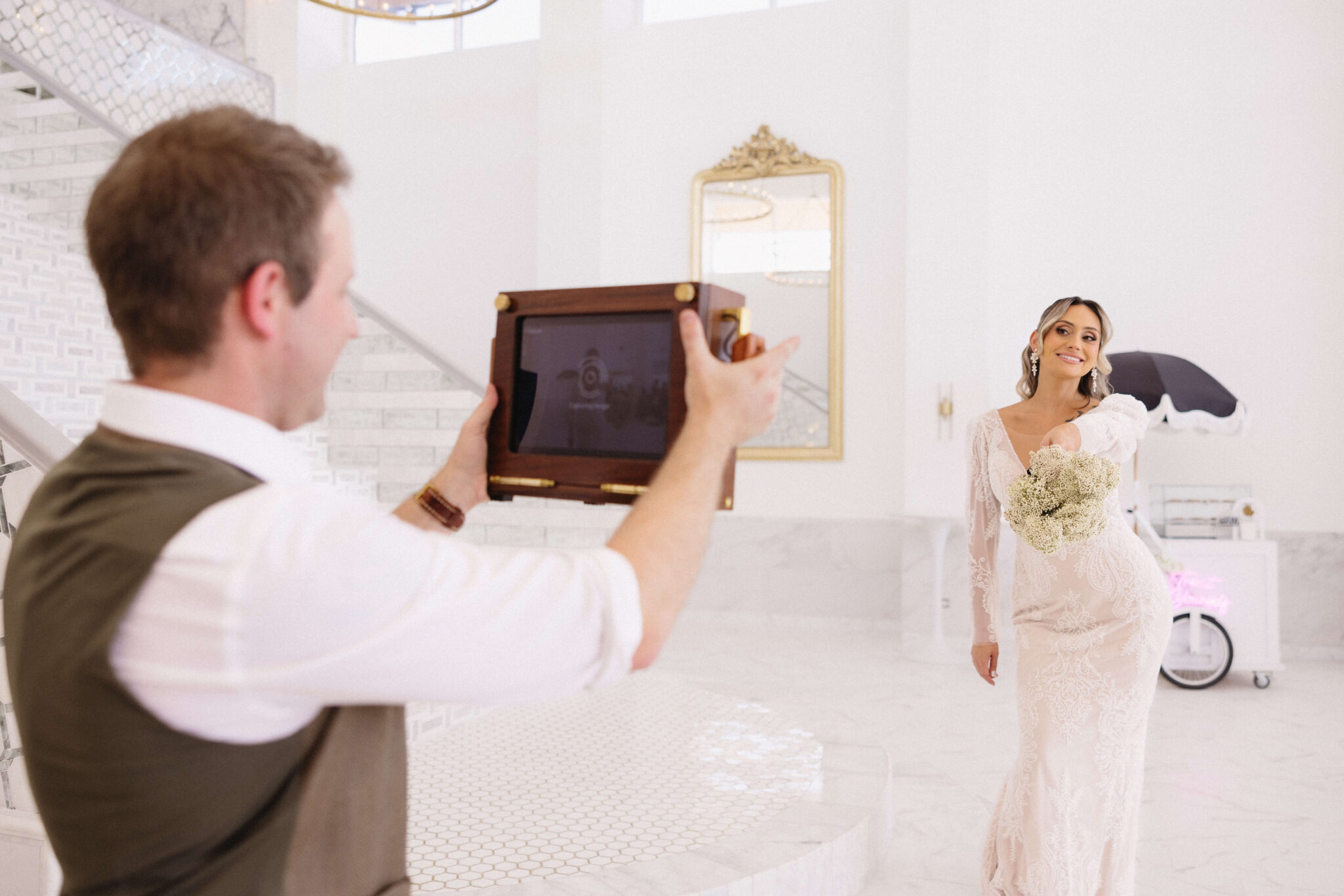 Charleston Lane – WATERFRONT WEDDING & EVENT VENUE IN CONROE, TEXAS ...